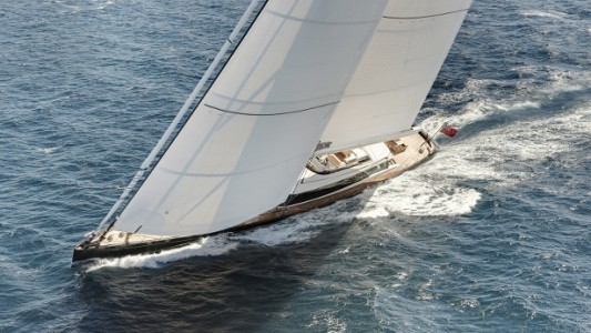 Cinco dos maiores veleiros do mundo estão à venda - Boat Shopping