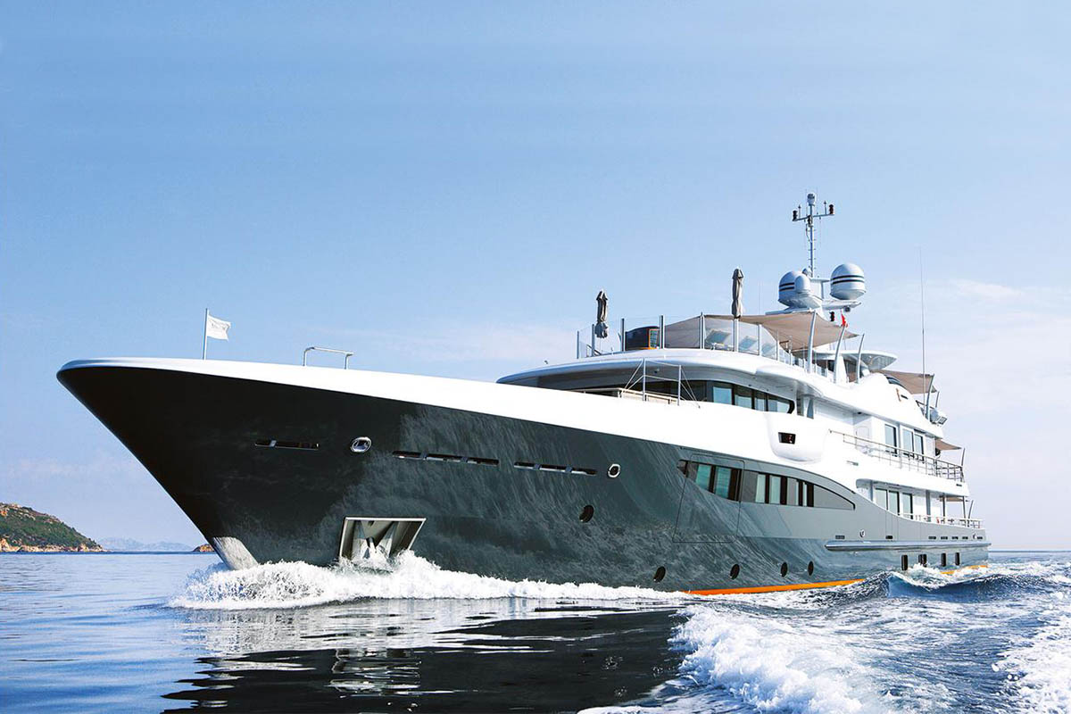 Descobrindo Exumas a bordo do GENE MACHINE de 180 pés - Boat Shopping