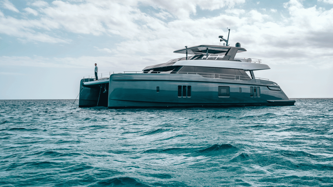 Saiba tudo sobre o incrível catamarã de Rafael Nadal - Boat Shopping